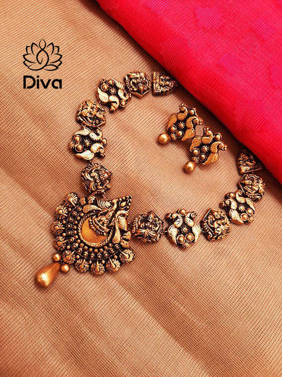 Gold solitude terracotta jewellery – Diva Creations Terracotta Jewellery